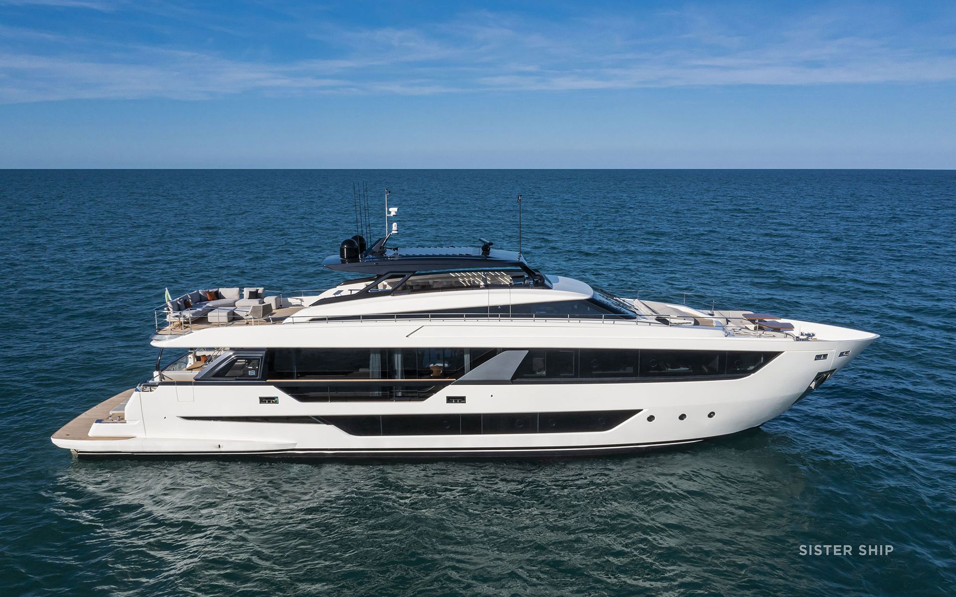 ISOTTA yacht for charter (Ferretti Yachts, 30.13m, 2023)